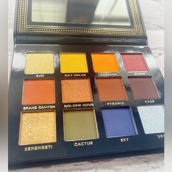 Ace Beaute | Makeup | Ace Beaute New Vintage Dawn Eyeshadow Palette ...